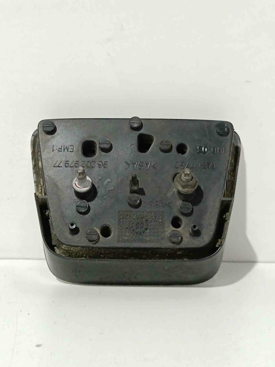 INSIGNIA PEUGEOT 106 (S2) [1996-2004] - Autopartes Gil